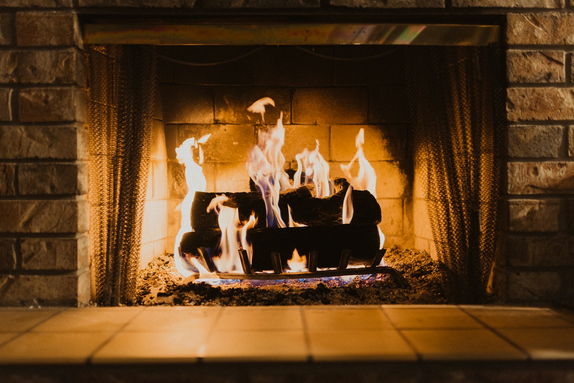 Fireplace and Heating Safety: Avoid Fire and Smoke Damage